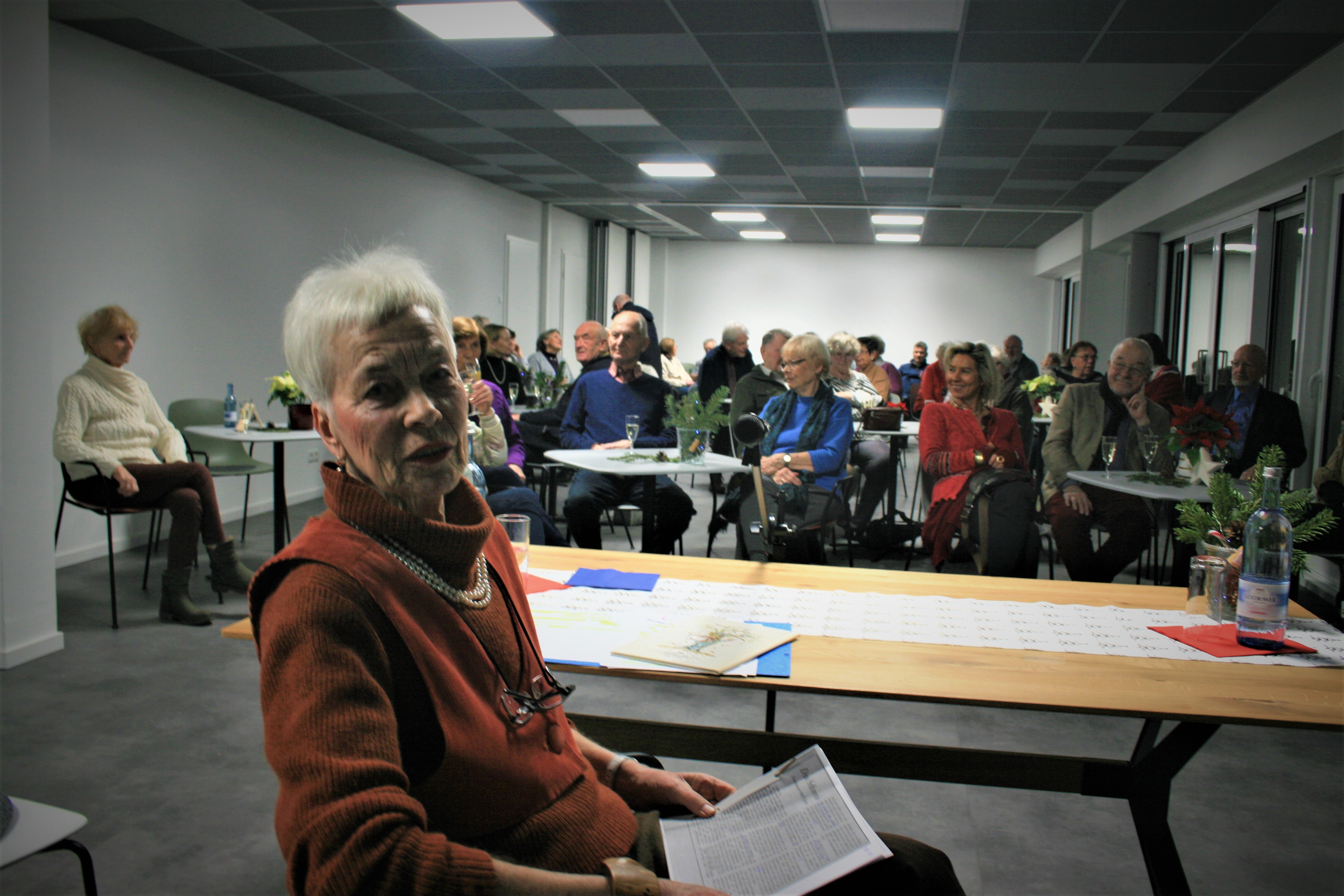 Premiere und Wiederaufnahme